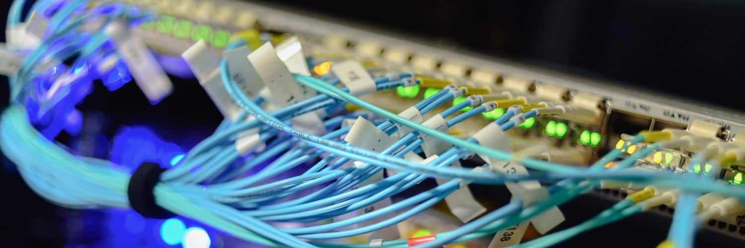 RLE F200 Facility Monitoring System - Daxten – the data centre ...
